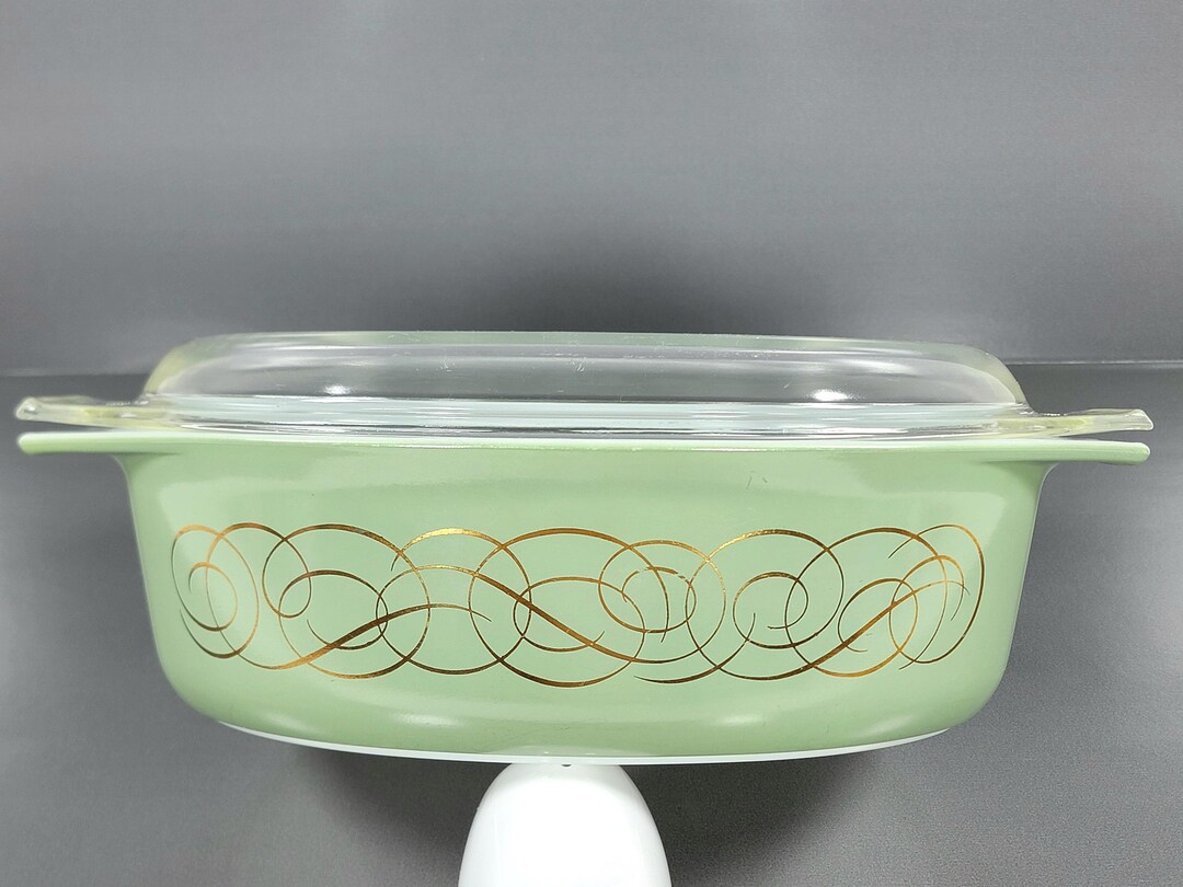 Pyrex 045 Golden Scroll Celadon Green Oval Casserole Dish 2-1/2qt With ...