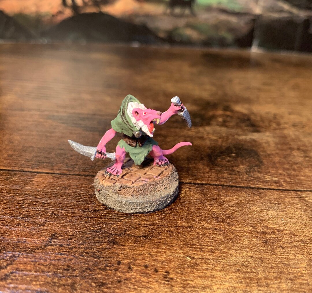 Albino Wererat Monster Miniature / Hand Painted / Dungeons & - Etsy