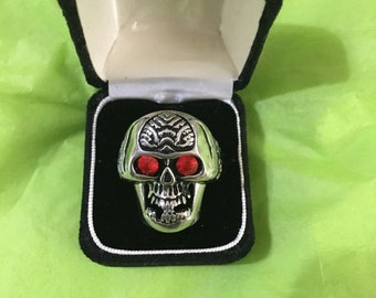Skull Ring Ruby Eyes | Etsy
