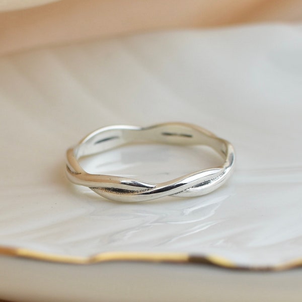 Silver Braided Ring - Etsy