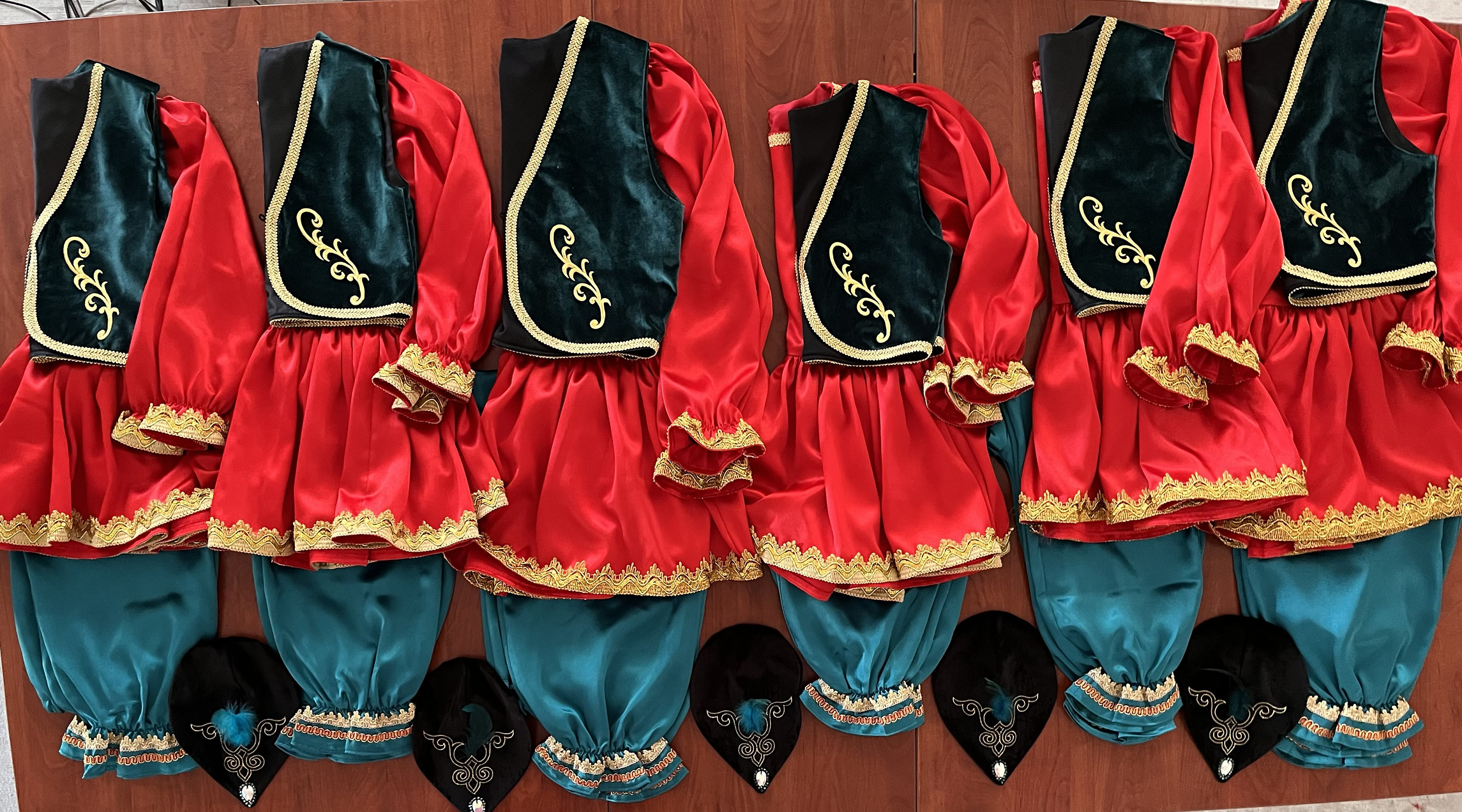 Persian Dance Costumes, Nowruz Clothes, Persian Women's Clothes ...