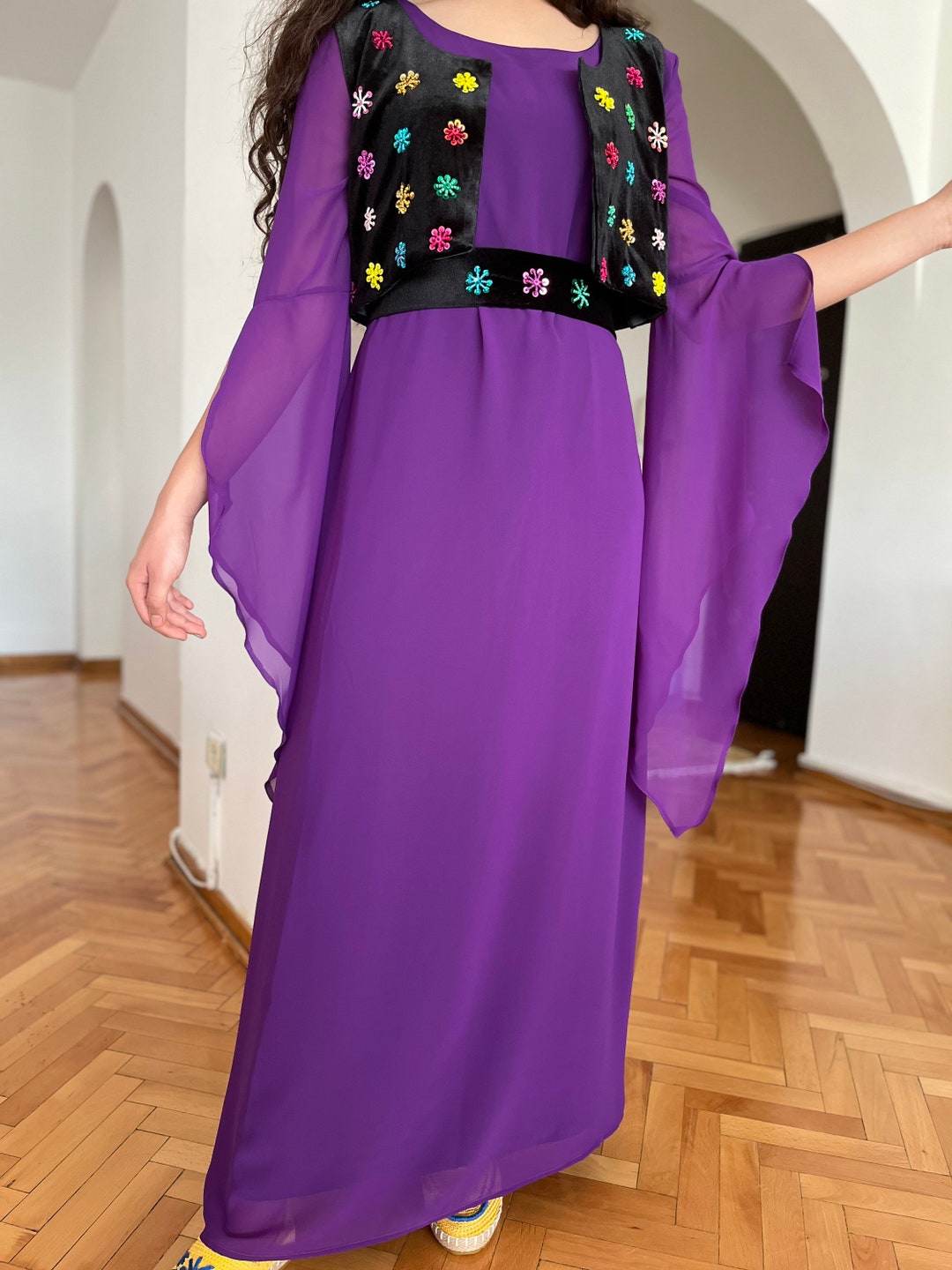 Kurdish Dress: Embroidered Vest & Belt, Persian Nowruz Costume - Etsy