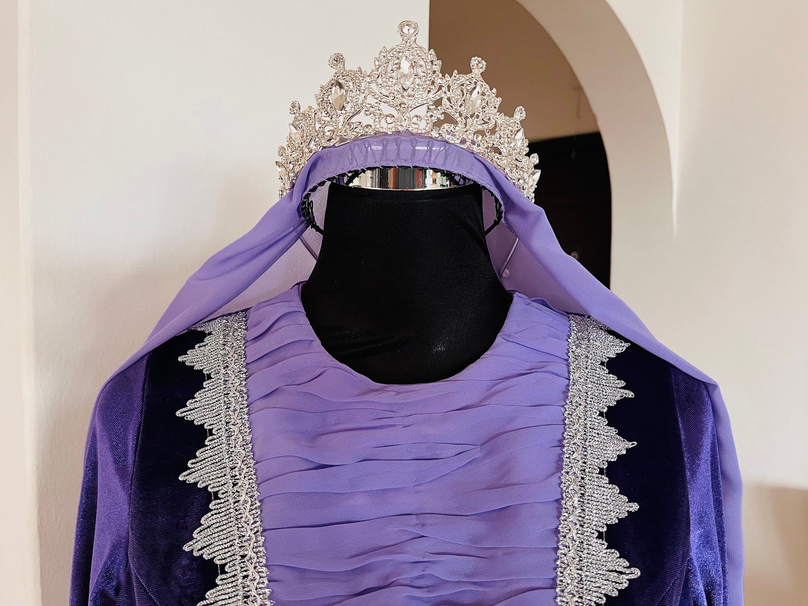 Azeri Women's Dance Costume , Azeri Costume, Persian Costume , Persian ...