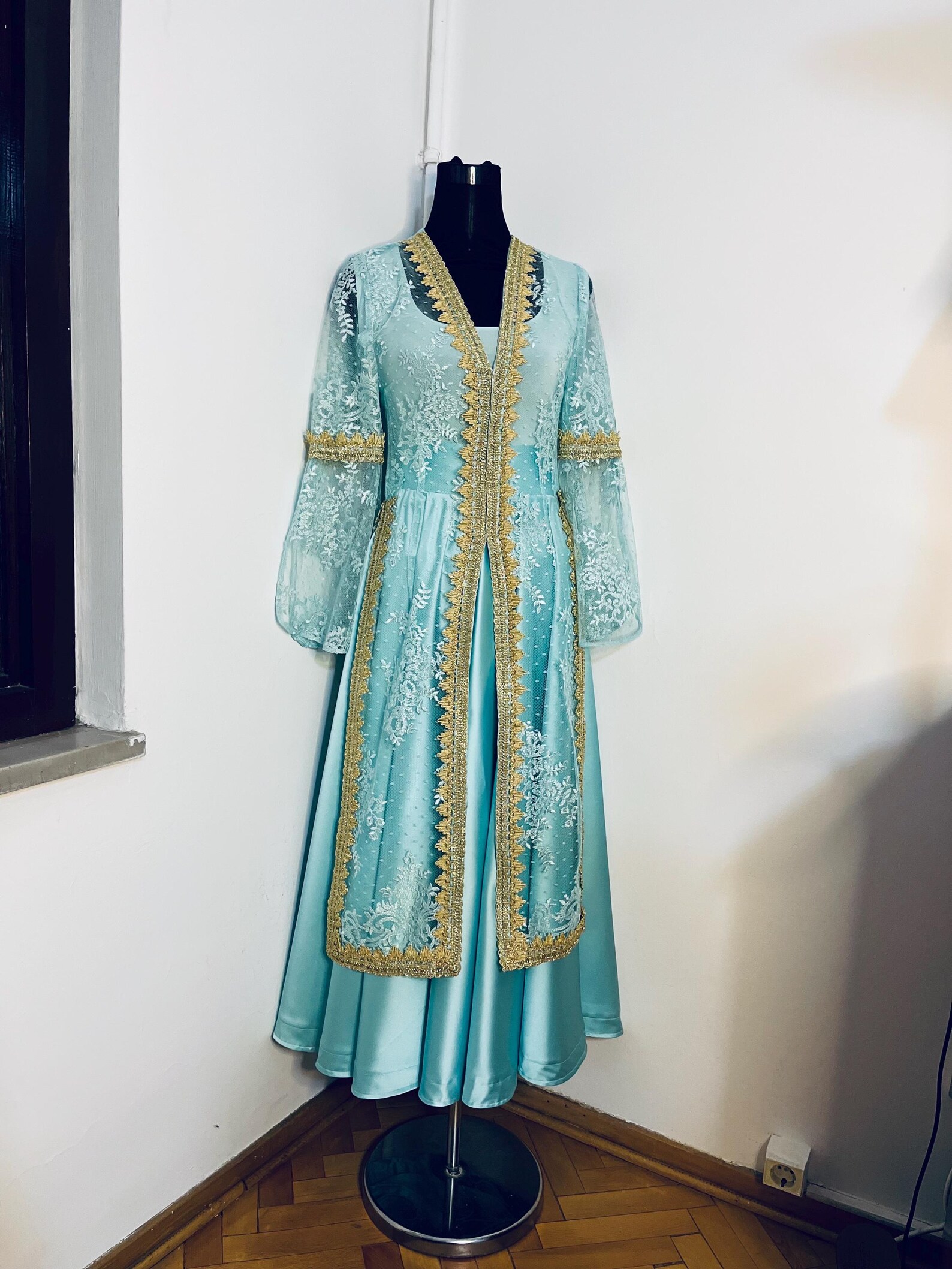 Persian Traditional Dance Costume: 4-piece Satin Chiffon Ensemble - Etsy