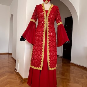 Handcrafted Persian Dance Costume: 4-piece Skirt, Coat, Top & Hat - Etsy
