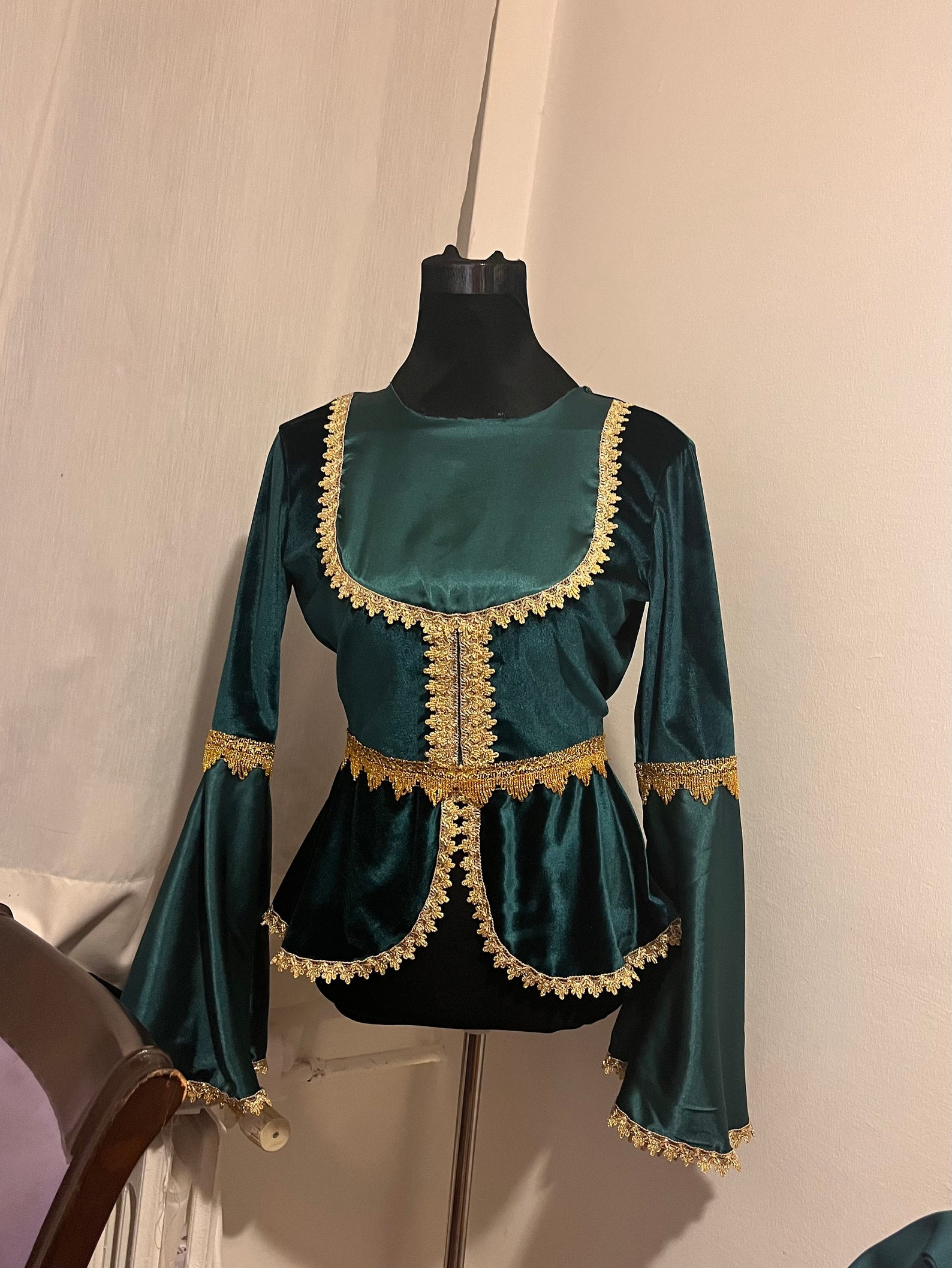 Handmade Azeri Dance Costume: Velvet Blouse, Flared Skirt, Hat & Scarf ...