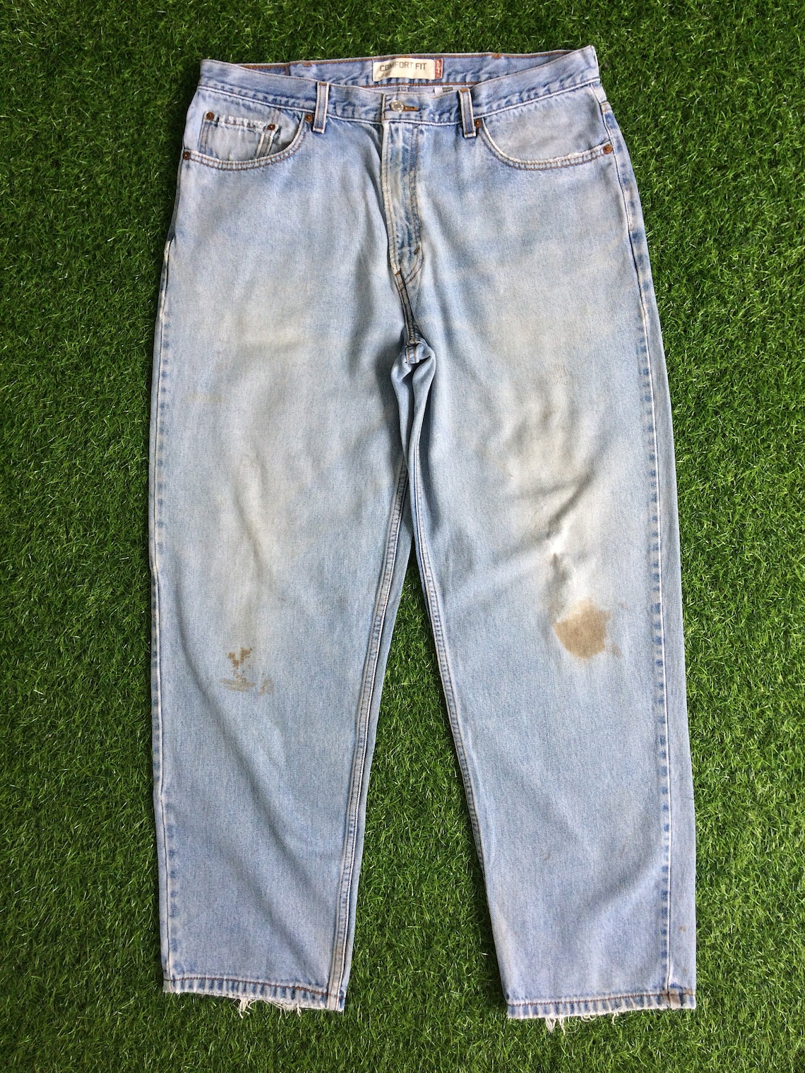 W37 L31 Vintage Distressed Levis 560 Dirty Jeans Light Wash Denim ...
