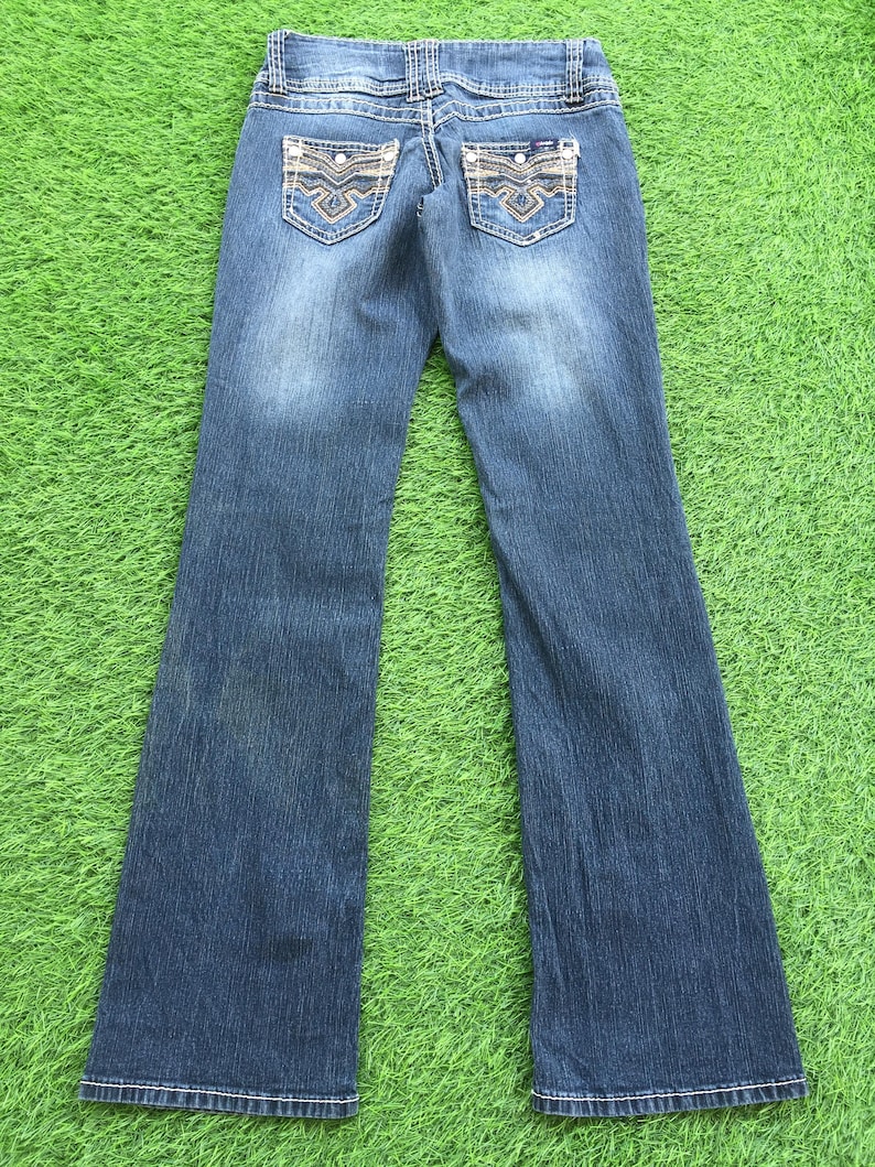 Angels Jeans Bootcut Flare Jeans, Low Waist, Distressed Denim (W26 L31 ...