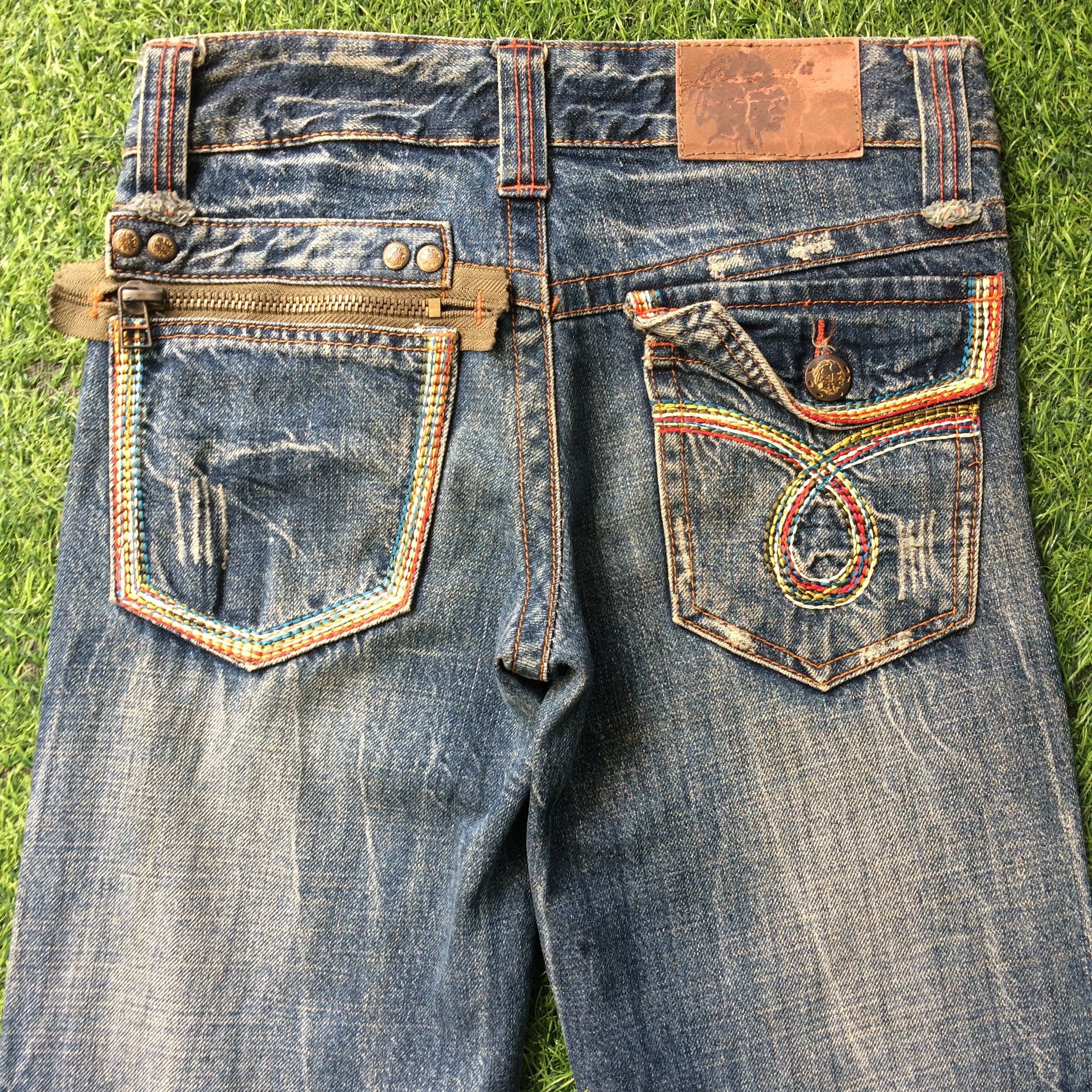 Size 25 Y2K Low Rise Distressed Flare Jeans W27 L28 Japanese Size 25 Y2K Low Rise Distressed Flare Jeans W27 L28 Japanese