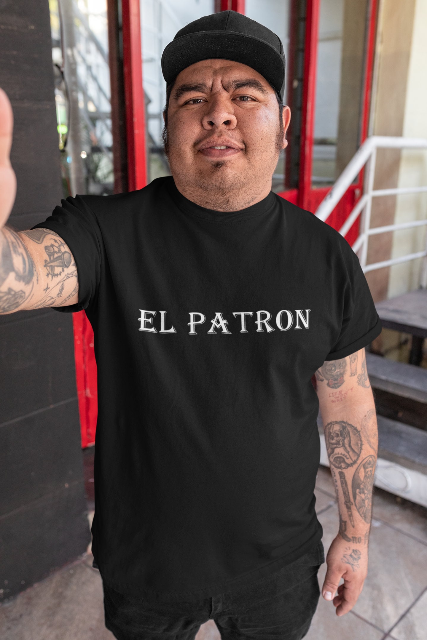 El Patron Funny Latino Hispanic Graphic T-shirt Perfect Gift for Dad Comedy El Jefe De La Casa ...