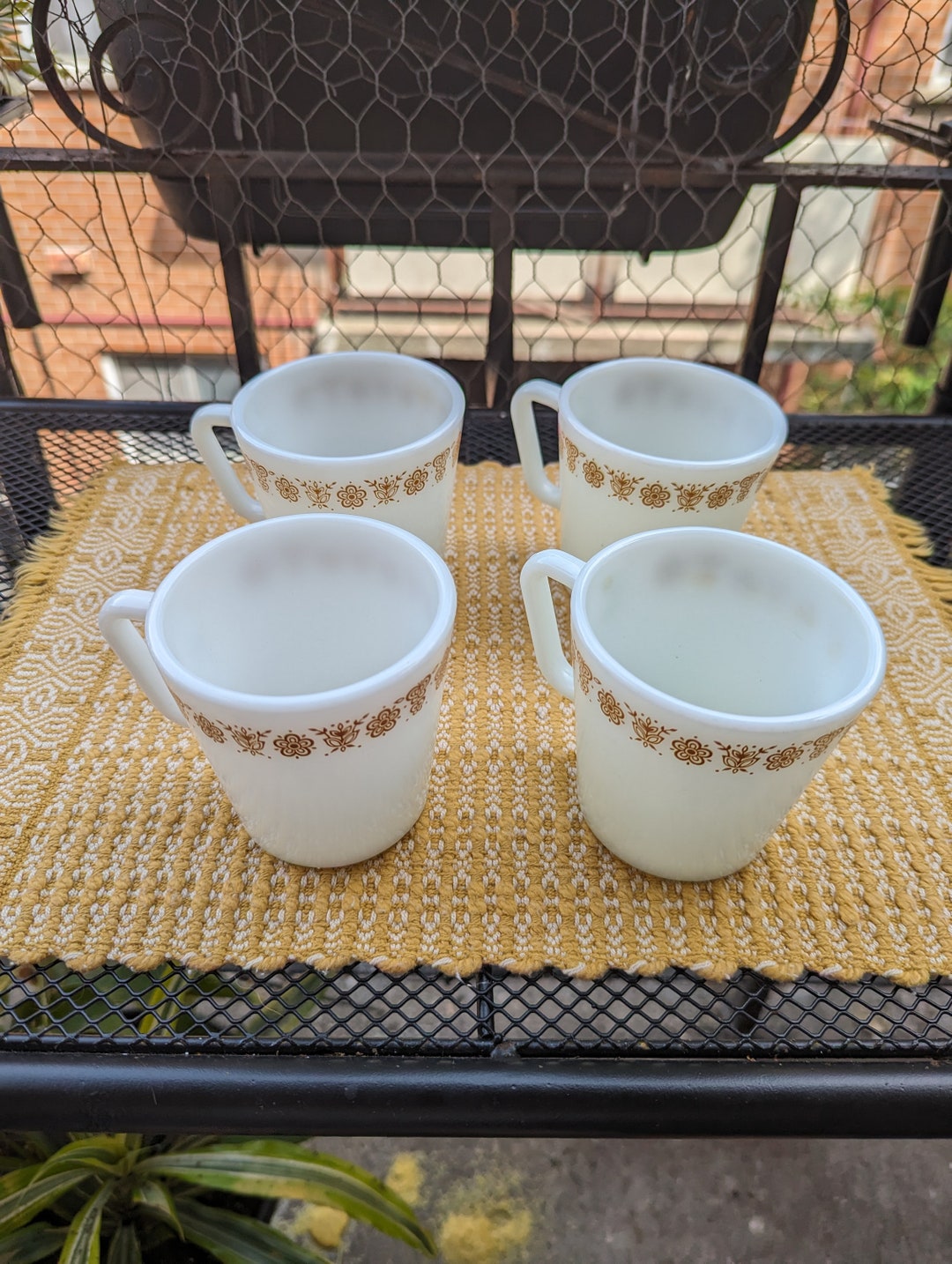 Vintage Pyrex Coffee Mugs With Gold Butterfly & Flower Design - Etsy