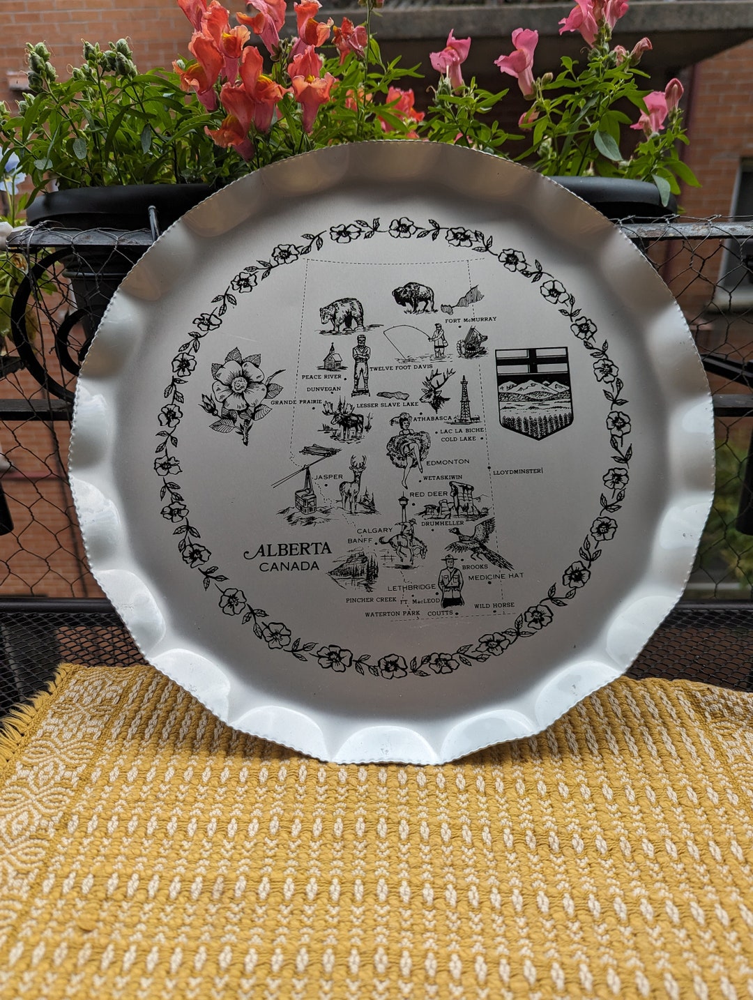 Vintage Alberta Canada Silhouette Serving Tray - Etsy