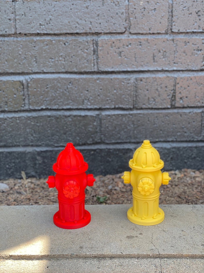 3D Printed Fire Hydrant Use as a Potty Post for Your Indoor - Etsy