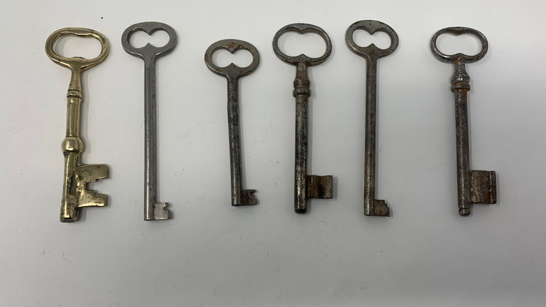 Set of 6 Antique Large Door Keys Brass and Steel - Etsy