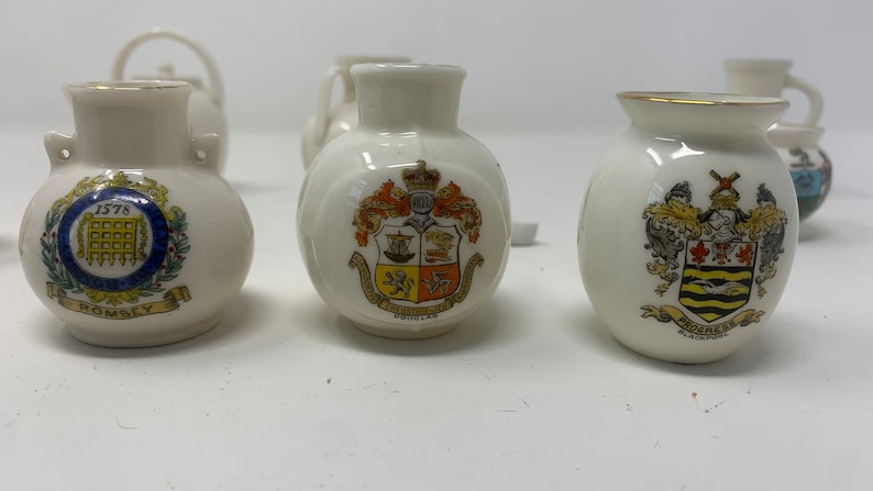 Set of 11 W.H. Goss Small English Crested Ware - Etsy