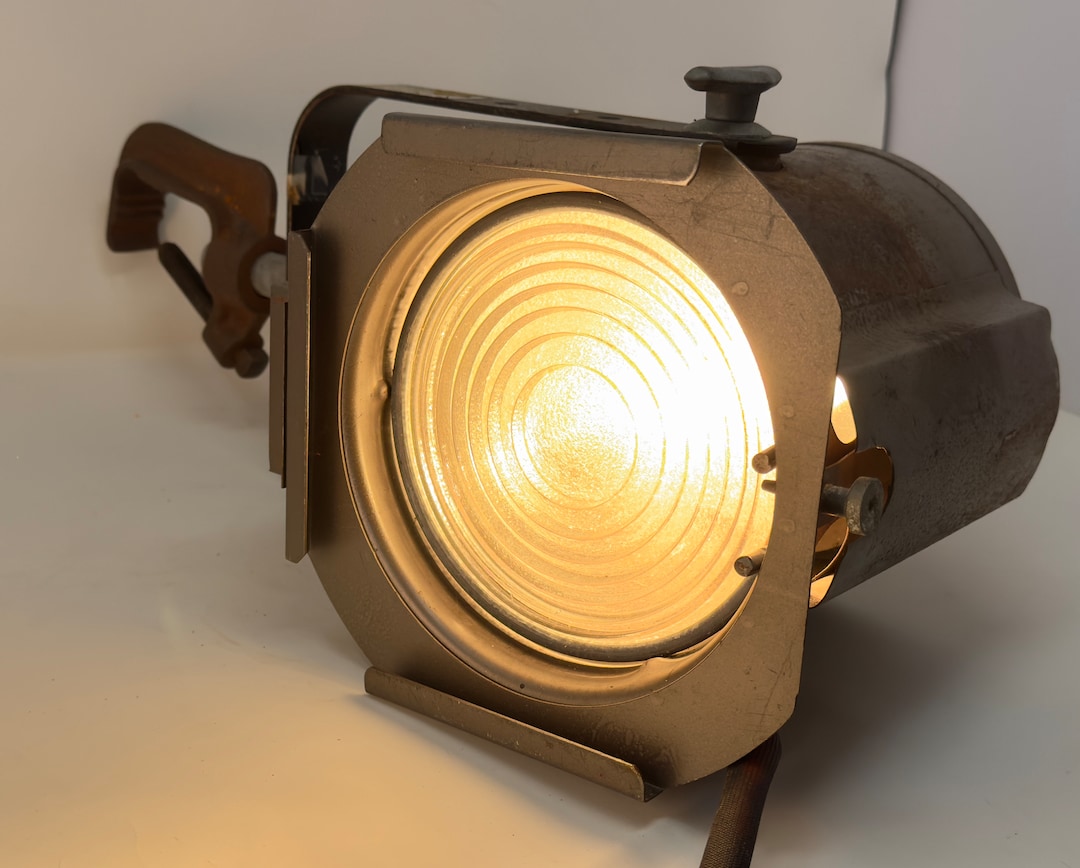 Vintage Working Studio Theatre Light With 6" Fresnel Lens - Etsy