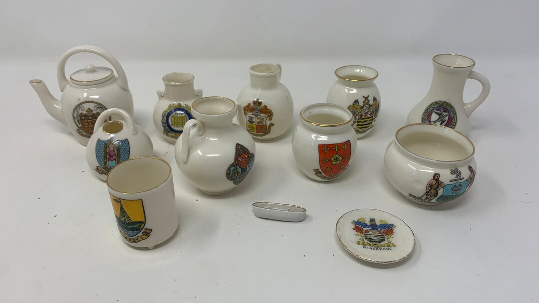 Set of 11 W.H. Goss Small English Crested Ware - Etsy