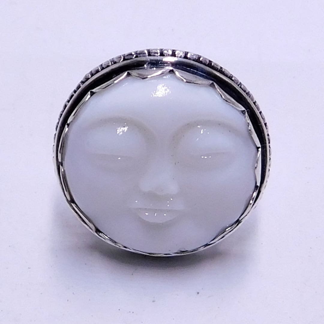 White Carved Moon Face Silver Jewelry, Man in the Moon Face Silver Ring ...