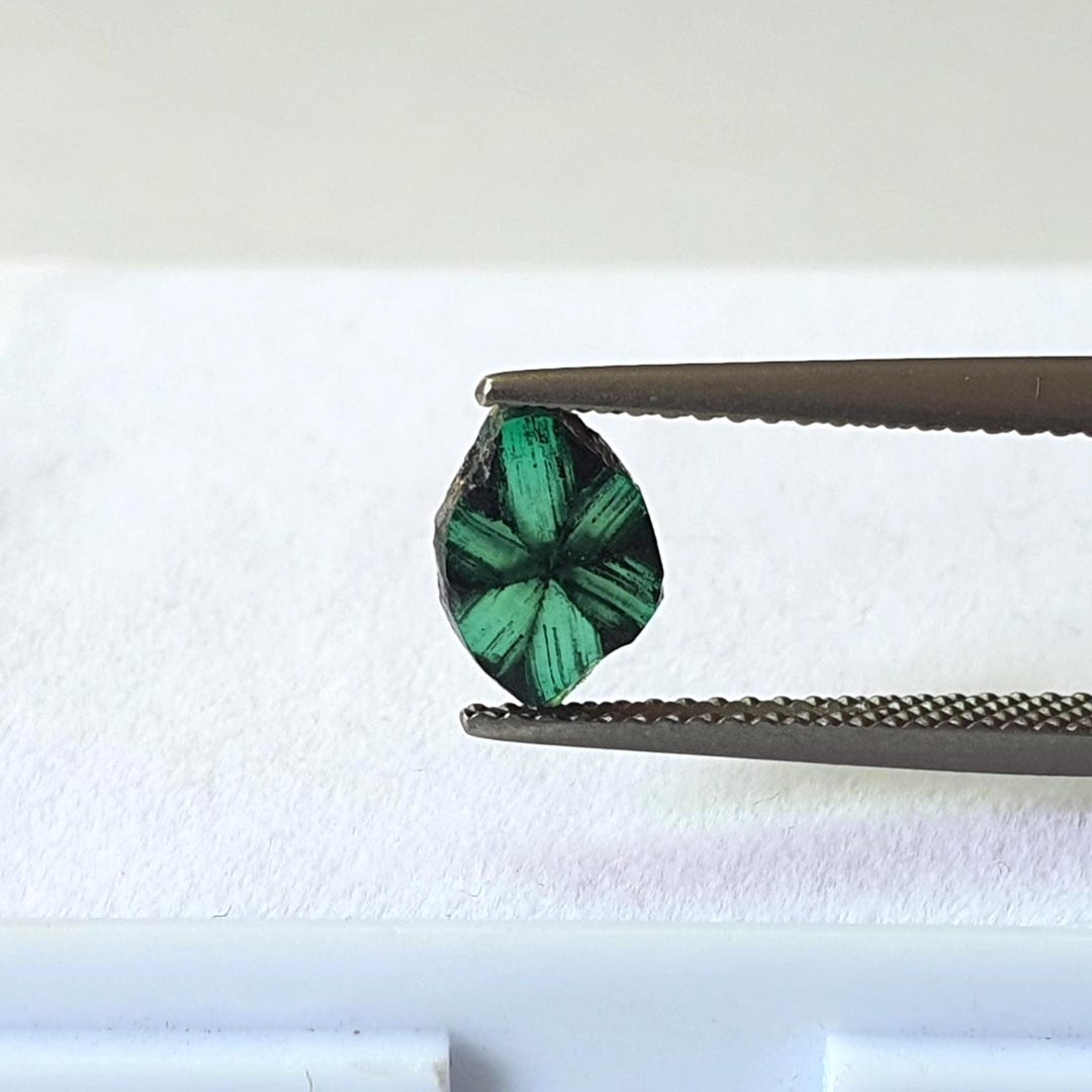 0.85 Ct Natural Colombian Emerald Trapiche Rare Natural Emerald ...