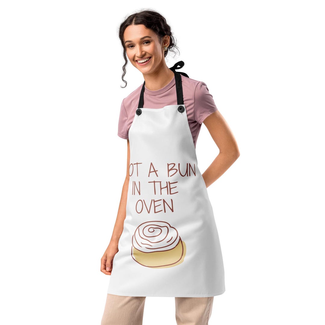 Bun in the Oven, Pregnancy Announcement Apron, Baby Announcement - Etsy