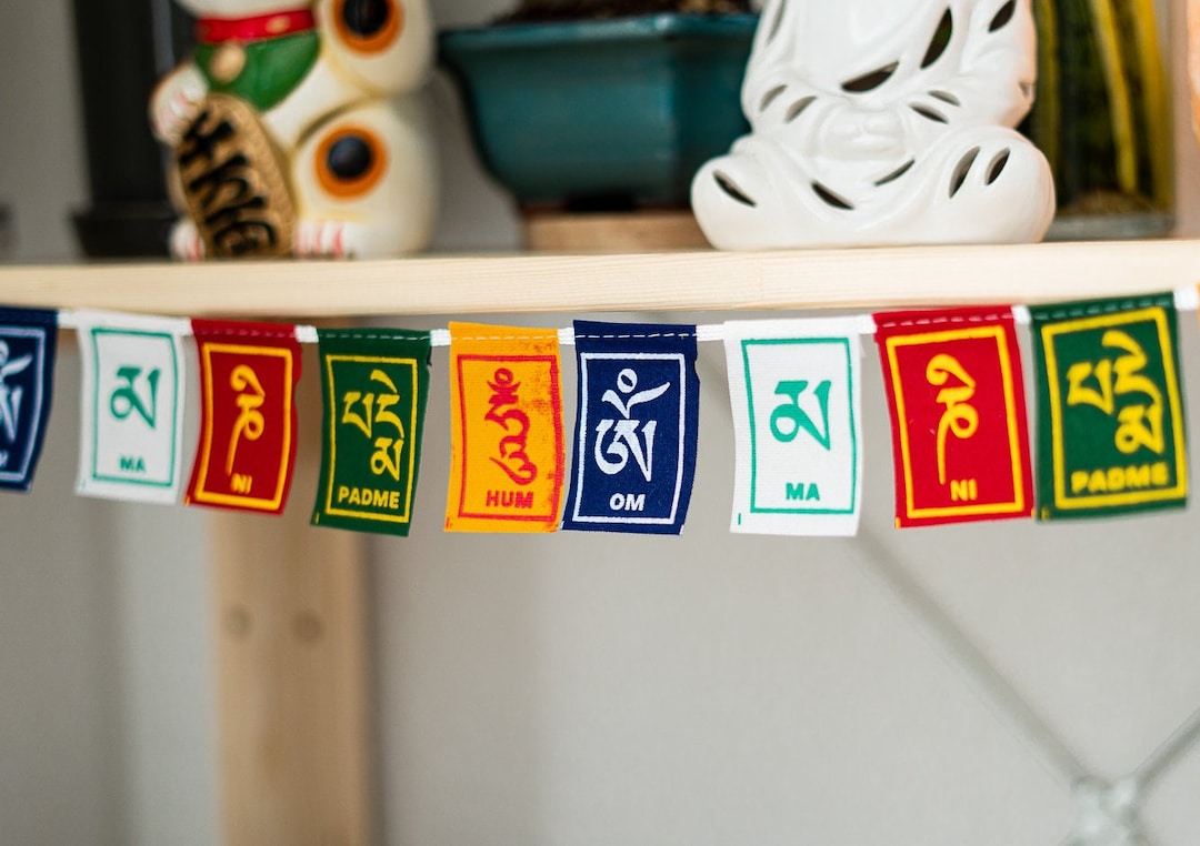 Mini Tibetan Prayer Flags - Indoor/outdoor Decor for Positive Energy ...
