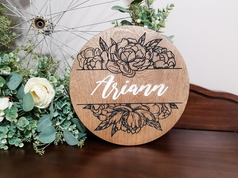 Floral Name Sign Floral Name Wood Round Custom Baby Name - Etsy