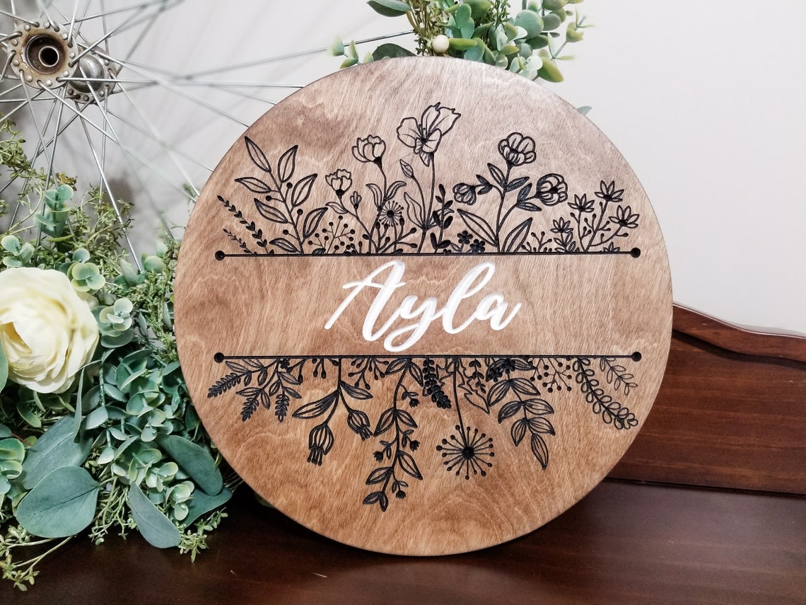 Floral Name Sign Floral Name Wood Round Custom Baby Name - Etsy