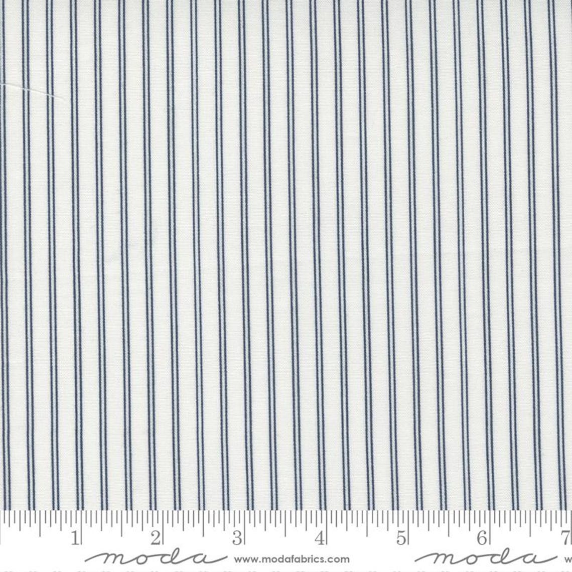 Nantucket Summer Fabric | Priced by the Half Yard | Cream and Navy ...