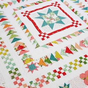 Strawberry Lemonade Coastal Summer Medallion Quilt Pattern by Sherri ...