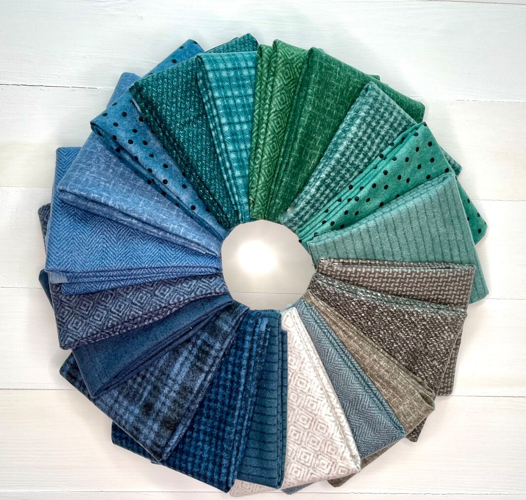 Woolies FLANNEL Stormy Seas Fat Quarter Bundle 20 Pieces by Bonnie ...