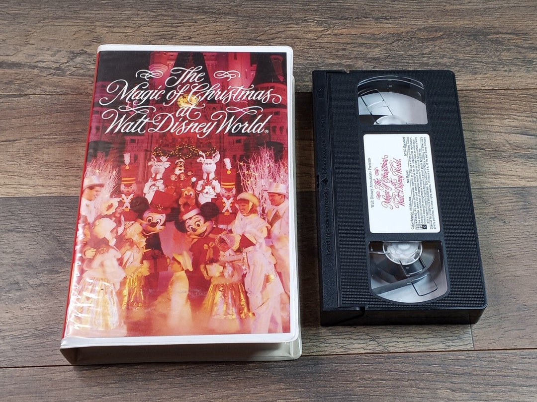 The Magic of Christmas at Walt Disney World VHS Clamshell - Etsy