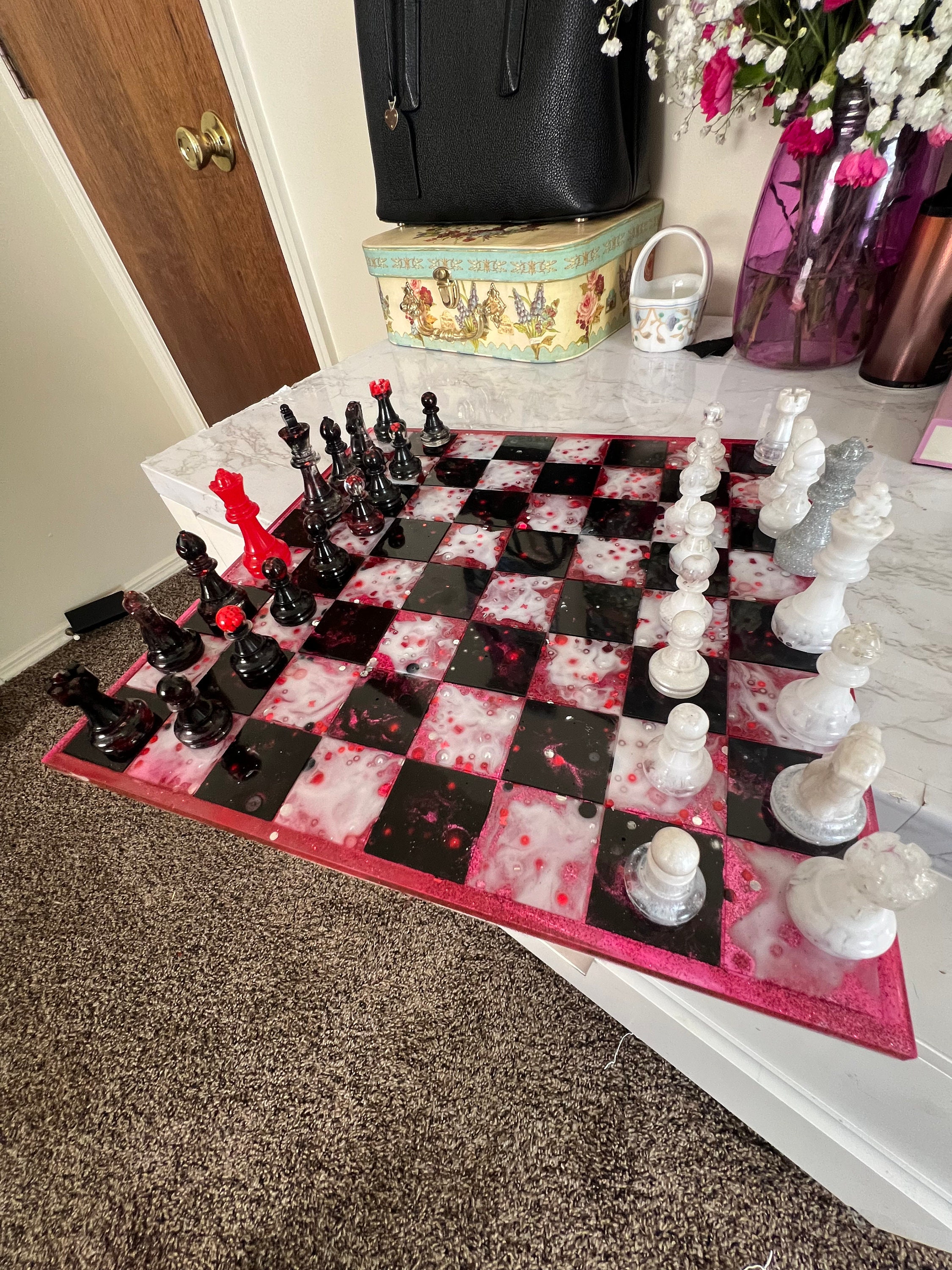 Queen of Hearts Chess Set - Etsy