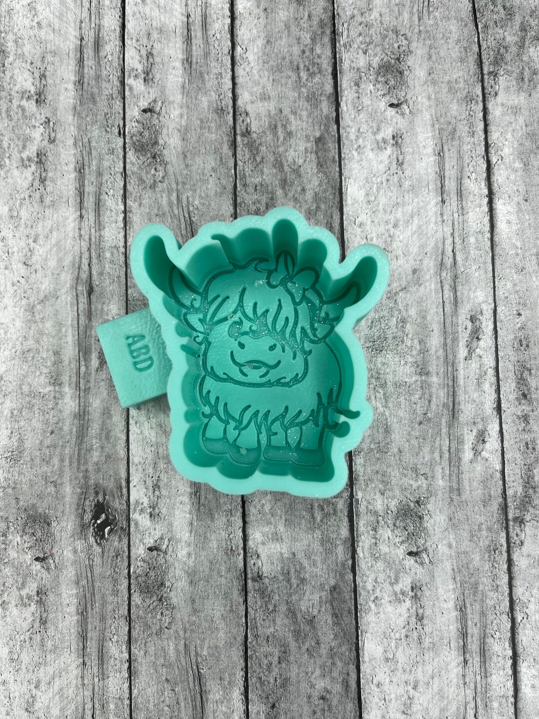 Highland With Bow Vent Clip - Etsy