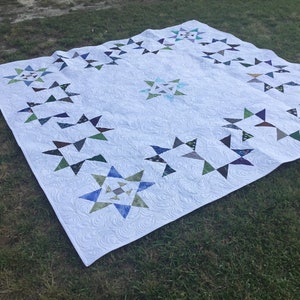 Around the Star Quilt - Etsy