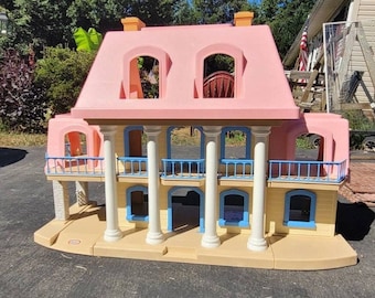 Vintage Little Tike Pink Dollhouse