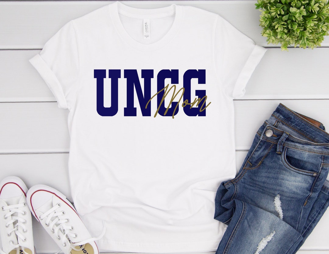 Mom College Tshirt UNC Greensboro Mom Shirt Customizable College Parent ...