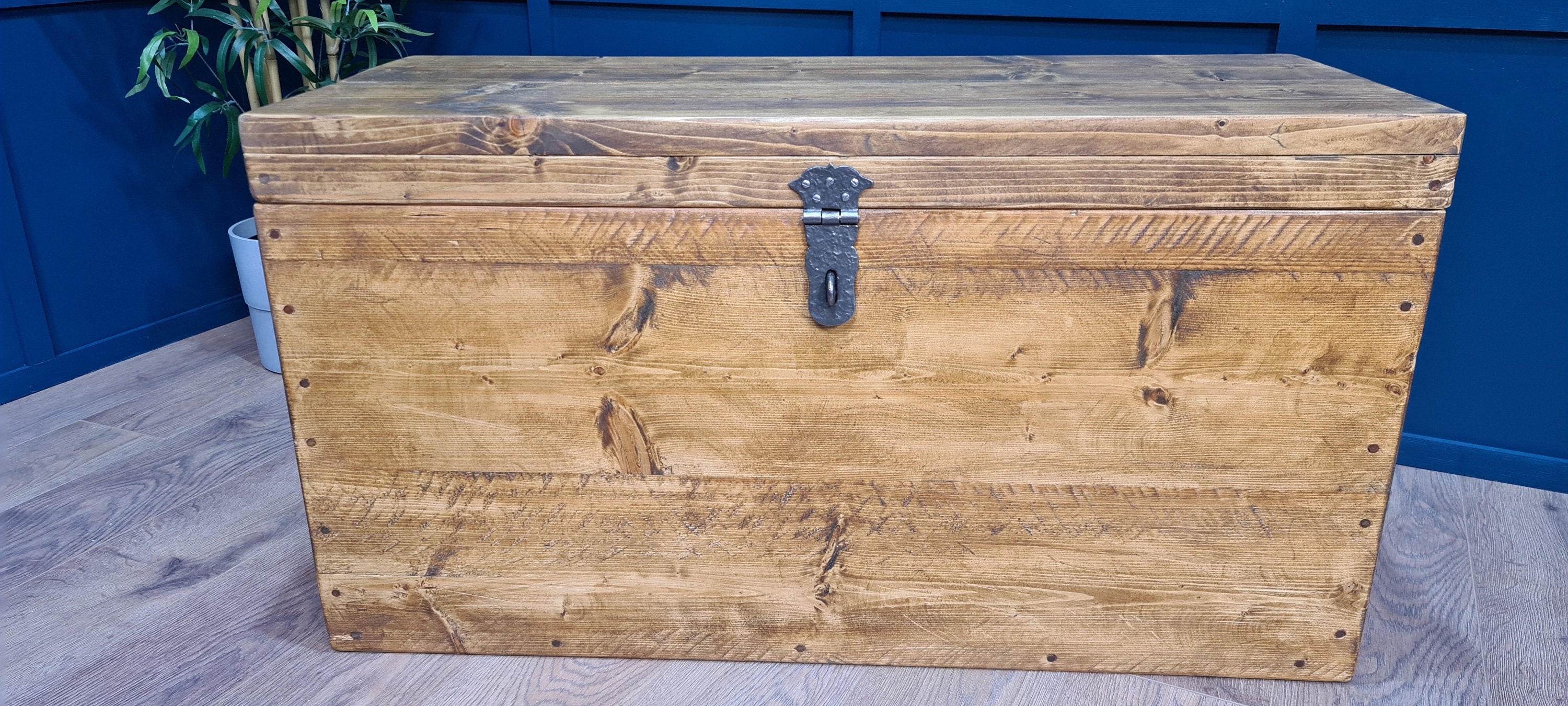 The Medway Rustic Wooden Chest Blanket Box/ottoman. Bespoke - Etsy UK