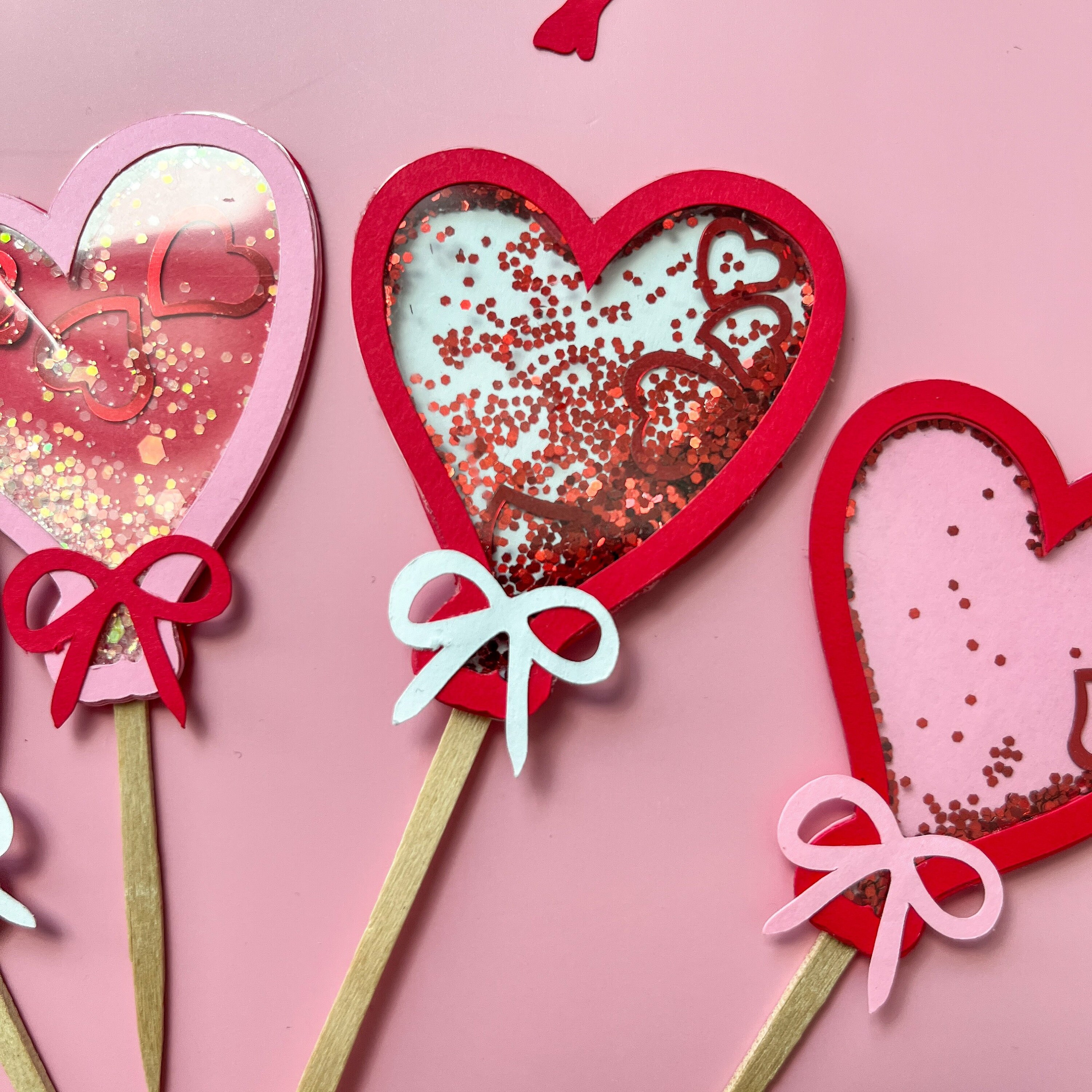 Heart Shaker Cupcake Toppers, Valentines Party Decorations, Hearts ...