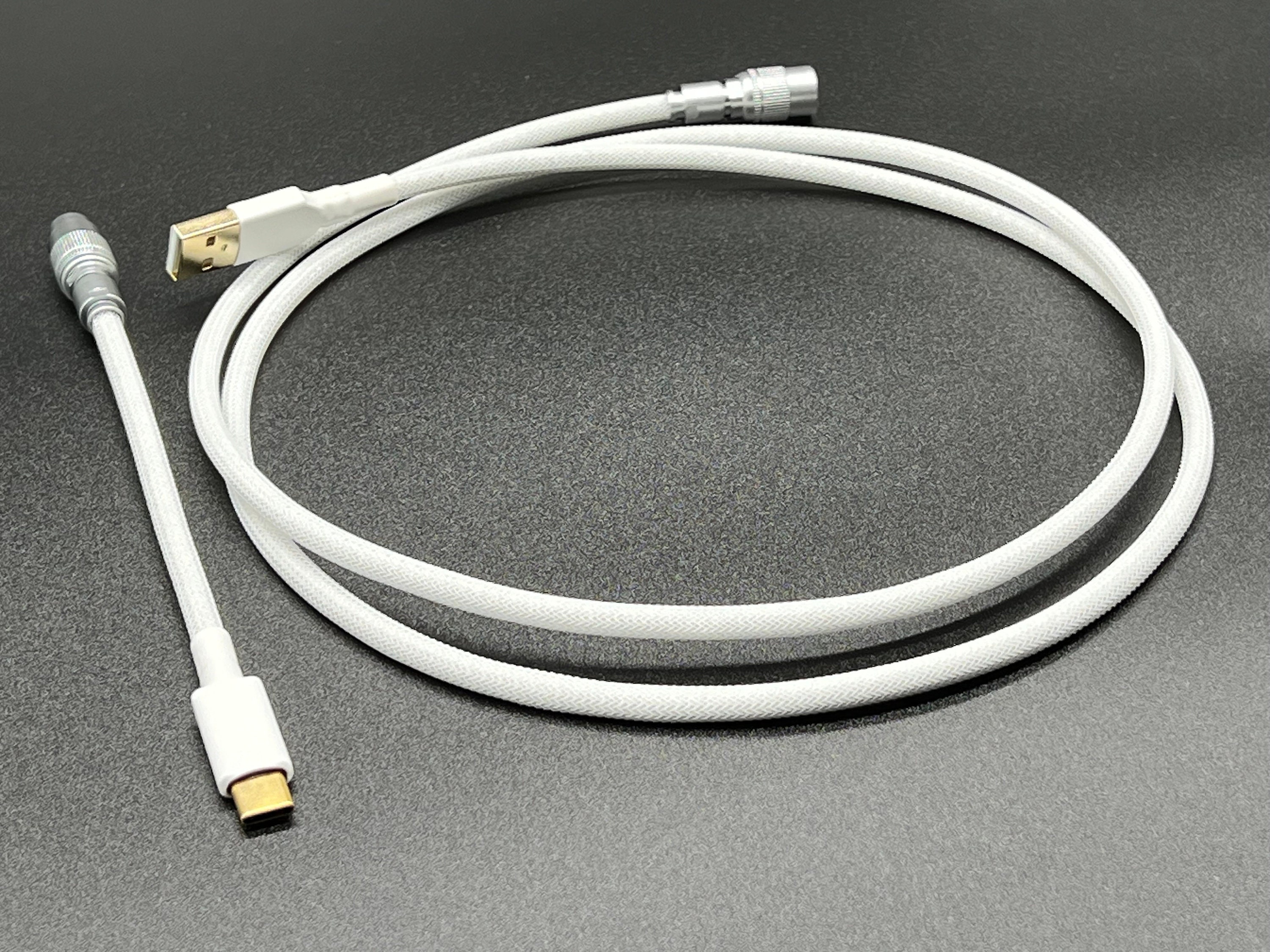 Custom Straight Keyboard Cable (white) - Etsy