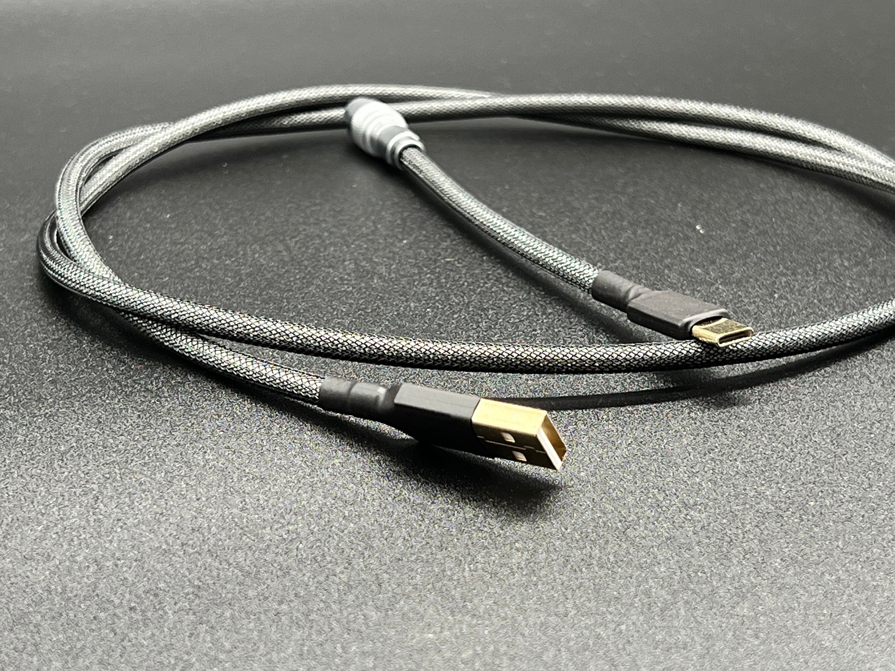 Custom Straight Keyboard Cable (black&white) - Etsy