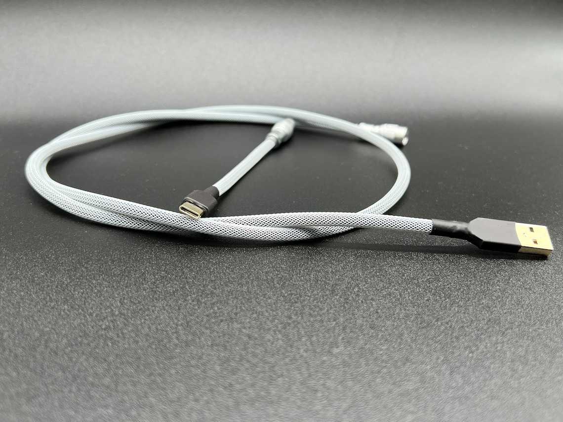Custom Straight Keyboard Cable (white&black) - Etsy