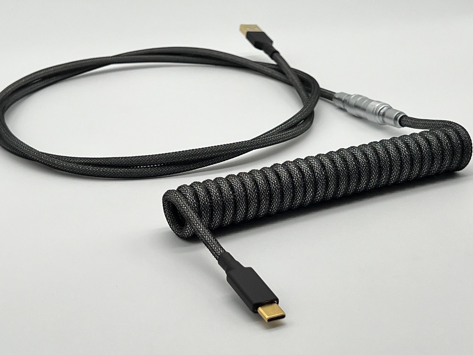 Custom Coiled Keyboard Cable (black&white) - Etsy