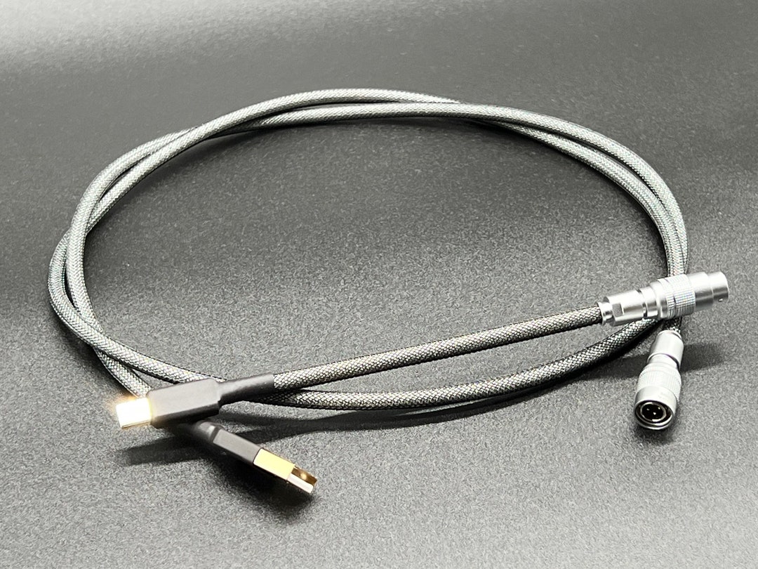 Custom Straight Keyboard Cable (black&white) - Etsy