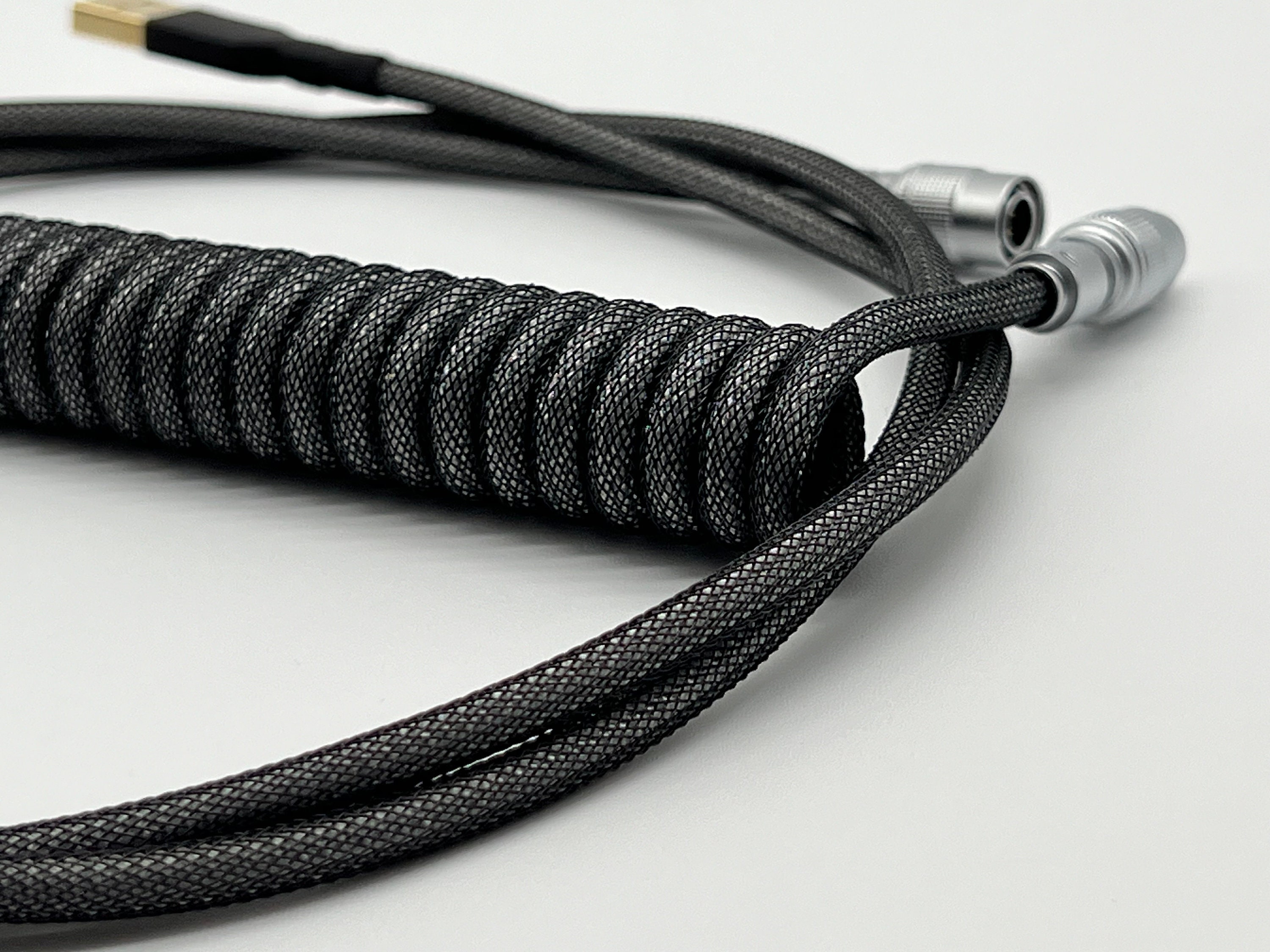 Custom Coiled Keyboard Cable (black&white) - Etsy