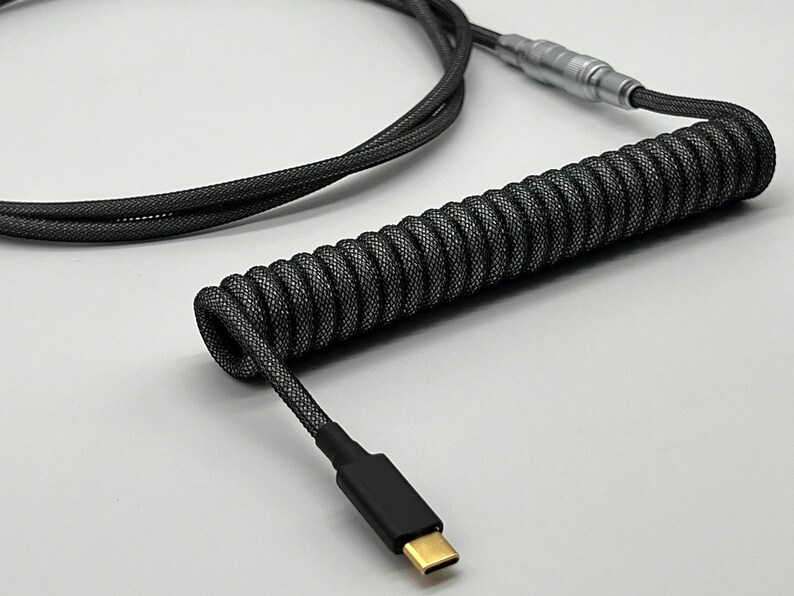 Custom Coiled Keyboard Cable (black&white) - Etsy