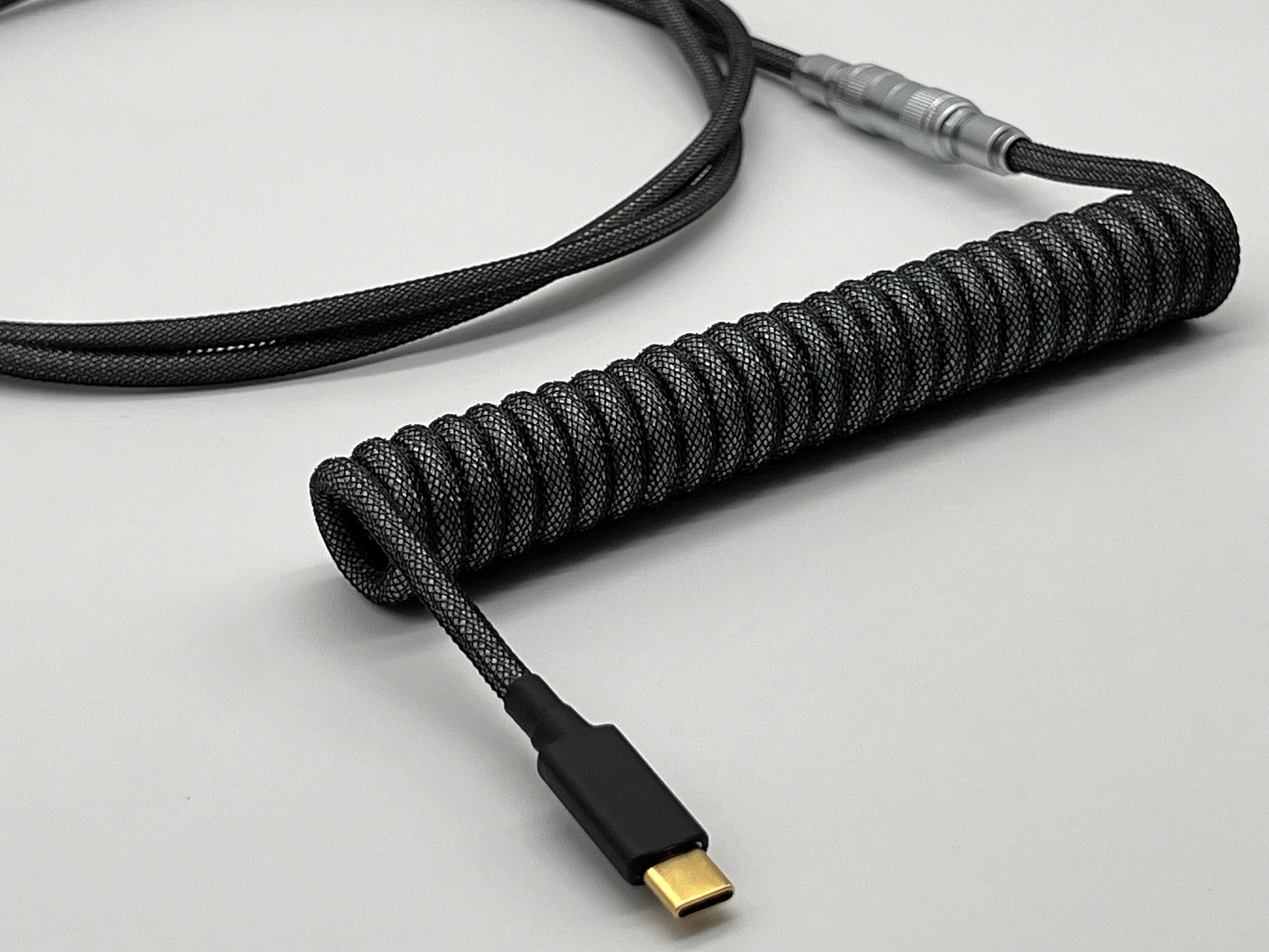 Custom Coiled Keyboard Cable (black&white) - Etsy