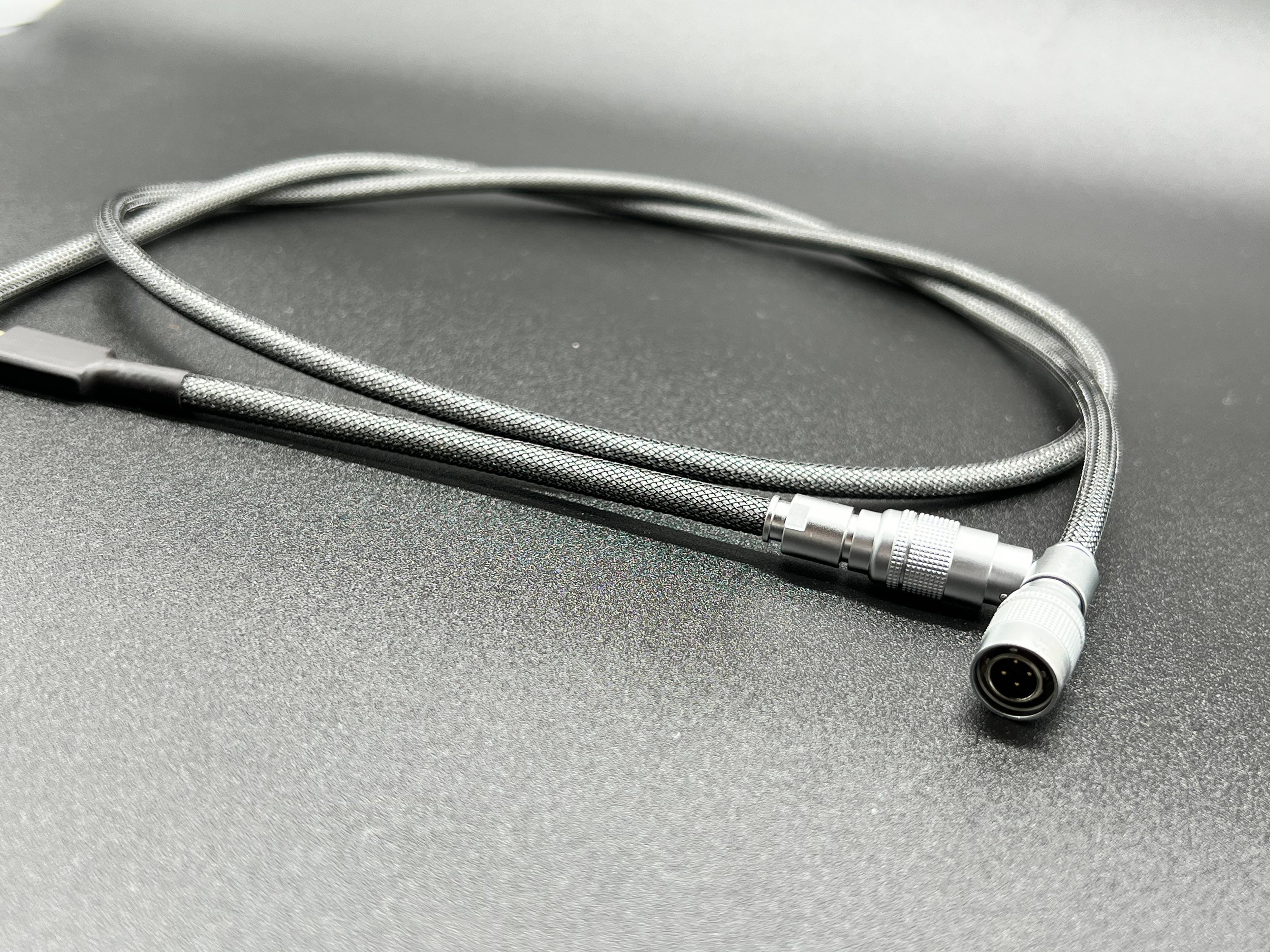 Custom Straight Keyboard Cable (black&white) - Etsy