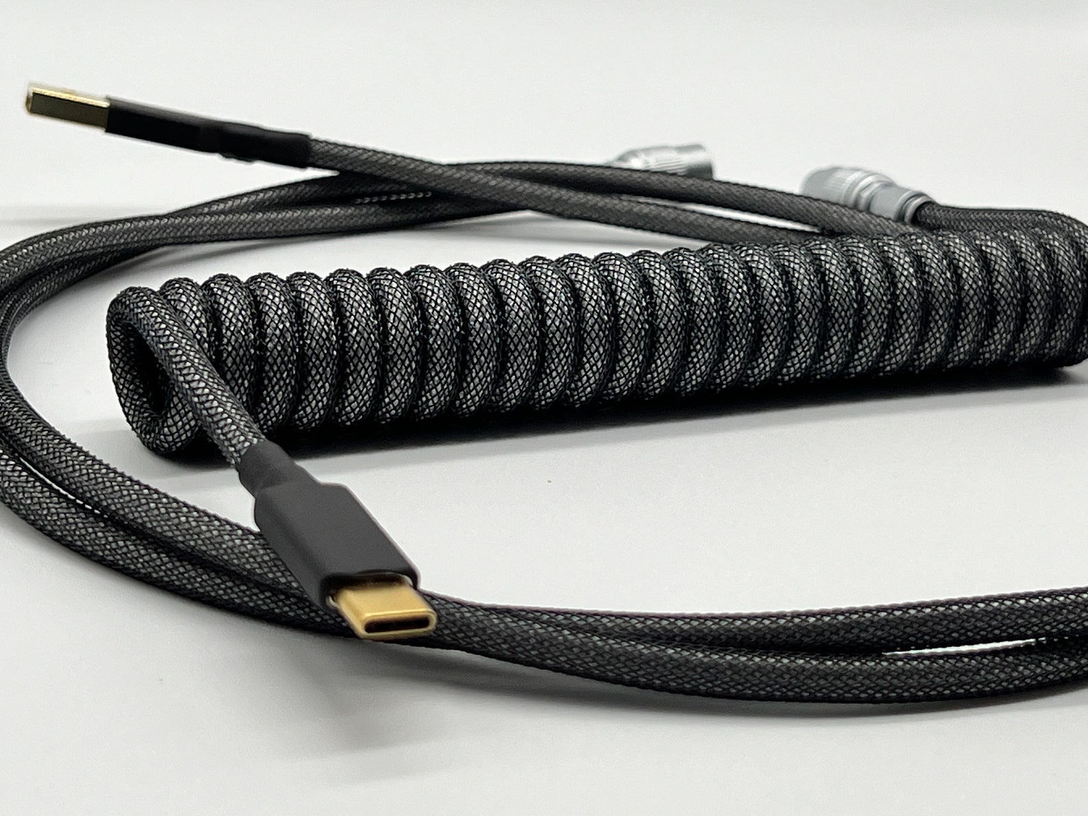 Custom Coiled Keyboard Cable (black&white) - Etsy