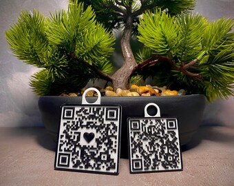 Custom Lash Brush Keychain W/ Logo and QR Code Keychain - Etsy