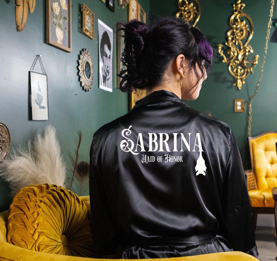 Halloween Theme Bat Hanging Robe Gothic Satin Bride & Bridesmaid Robes ...